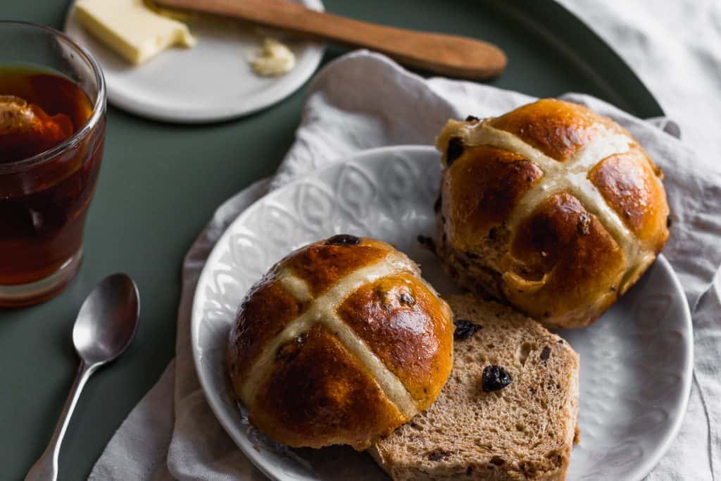HOT CROSS BUNS WITH DRIED CHERRIES AND DARK CHOCOLATE | Food & Table